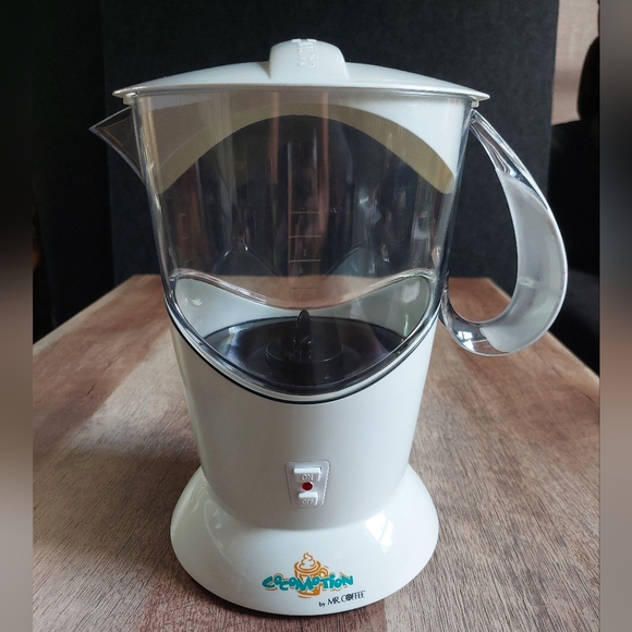 Mr. Coffee | Kitchen | Mr Coffee Cocomotion Hc4 Automatic Hot Chocolate ...